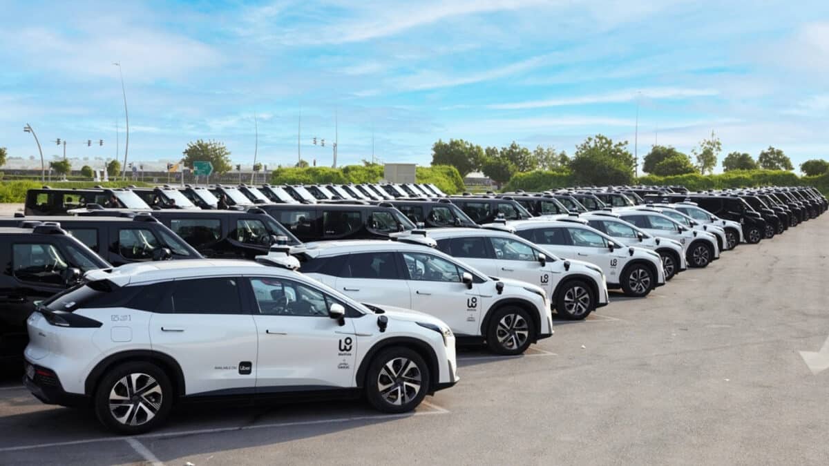 WeRide robotaxi fleet surpasses 1,000 vehicles - CnEVPost