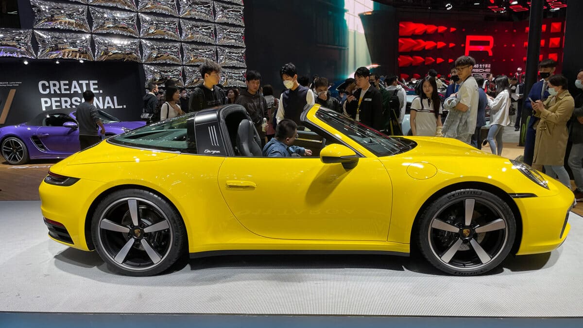 Porsche's China deliveries decline for 4th consecutive year - CnEVPost
